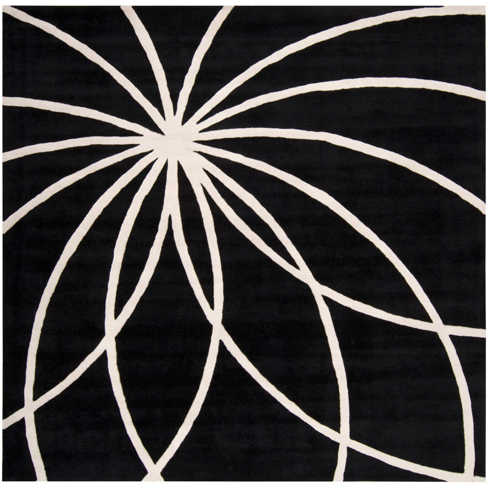 Forum Rug - Black and Ivory