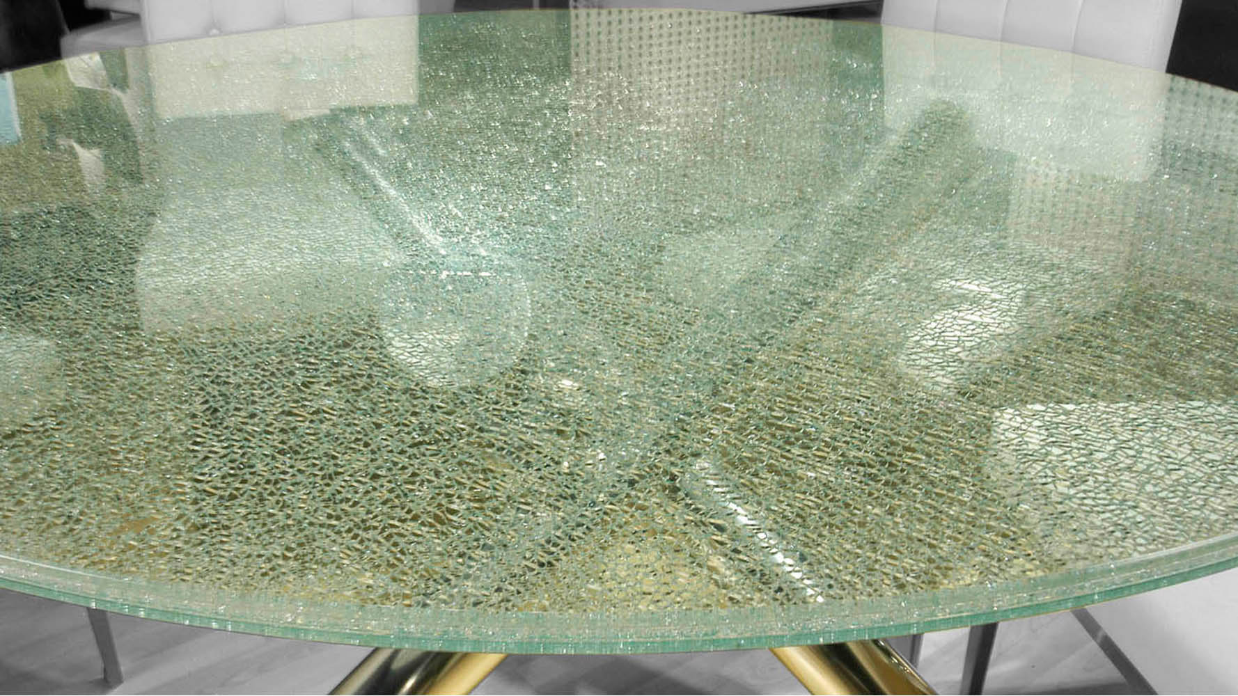 Crackle Glass Table Manufacturer