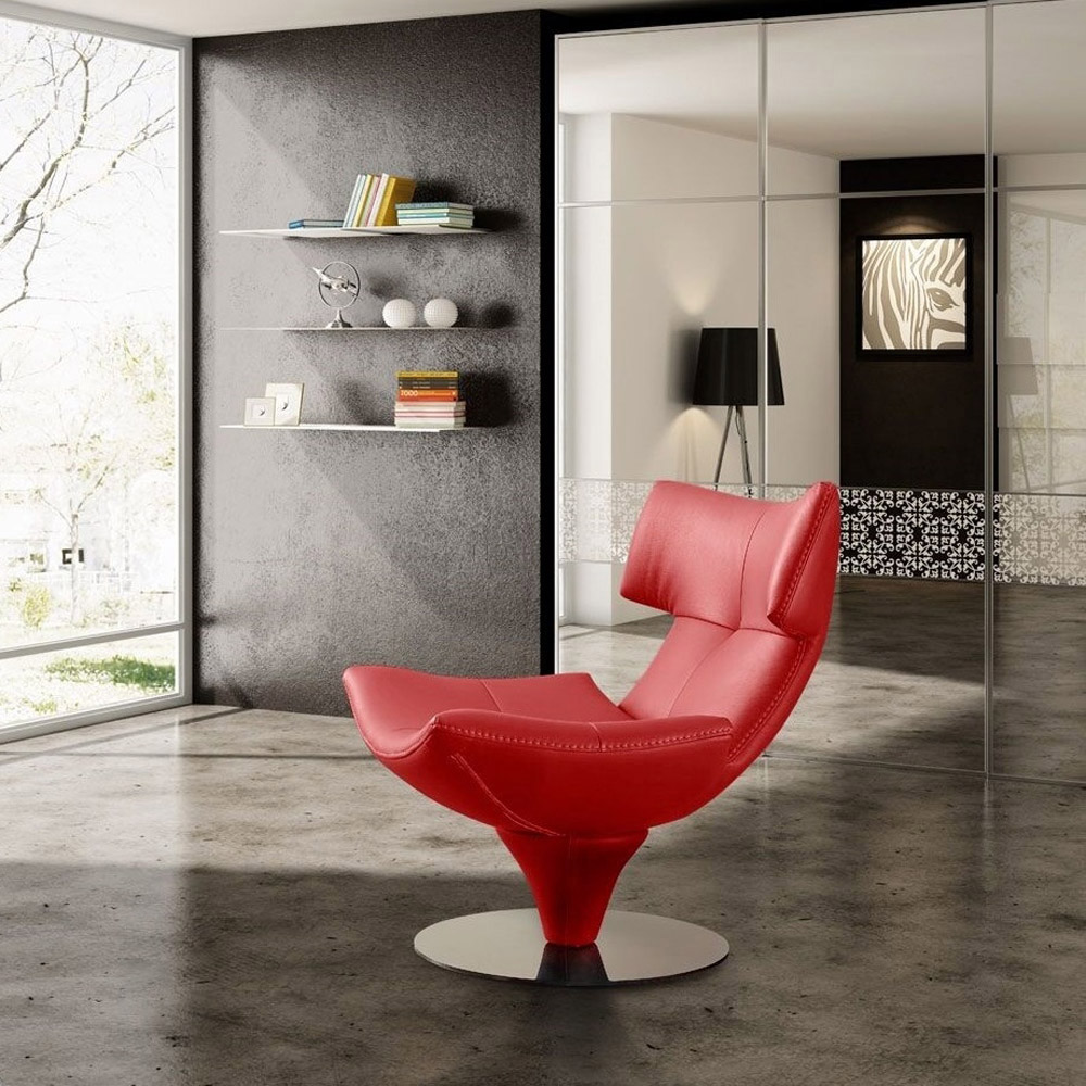 Mora Lounge Chair